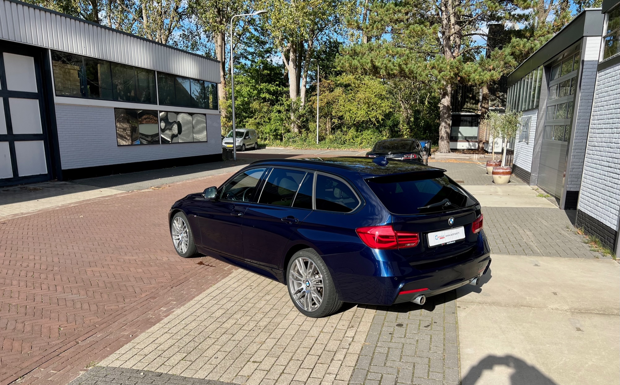 BMW 340i Touring xDrive M-Sport - December 2015 - AutoRaad